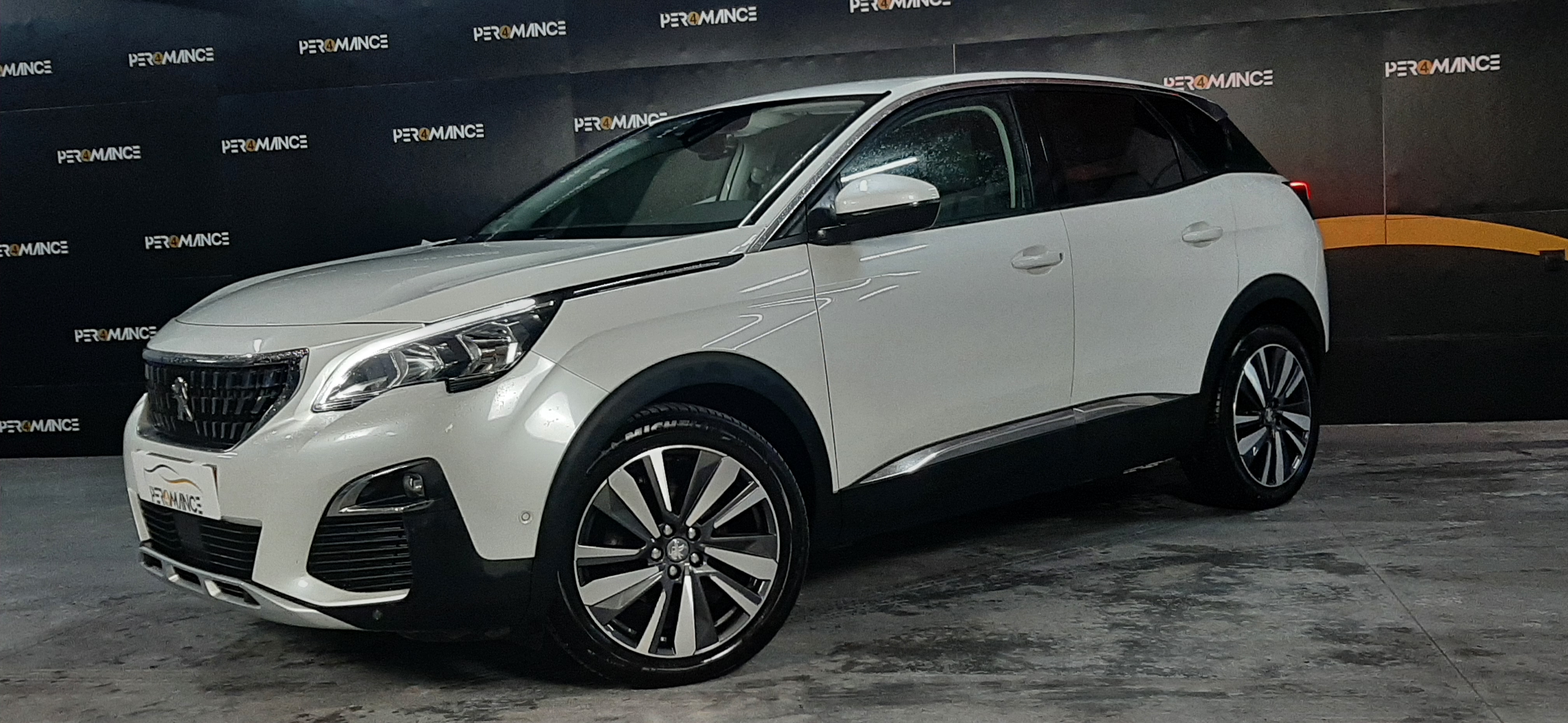 Peugeot 3008 HDI ALLURE 1.6 HDI 120CV ALLURE | Per4mance