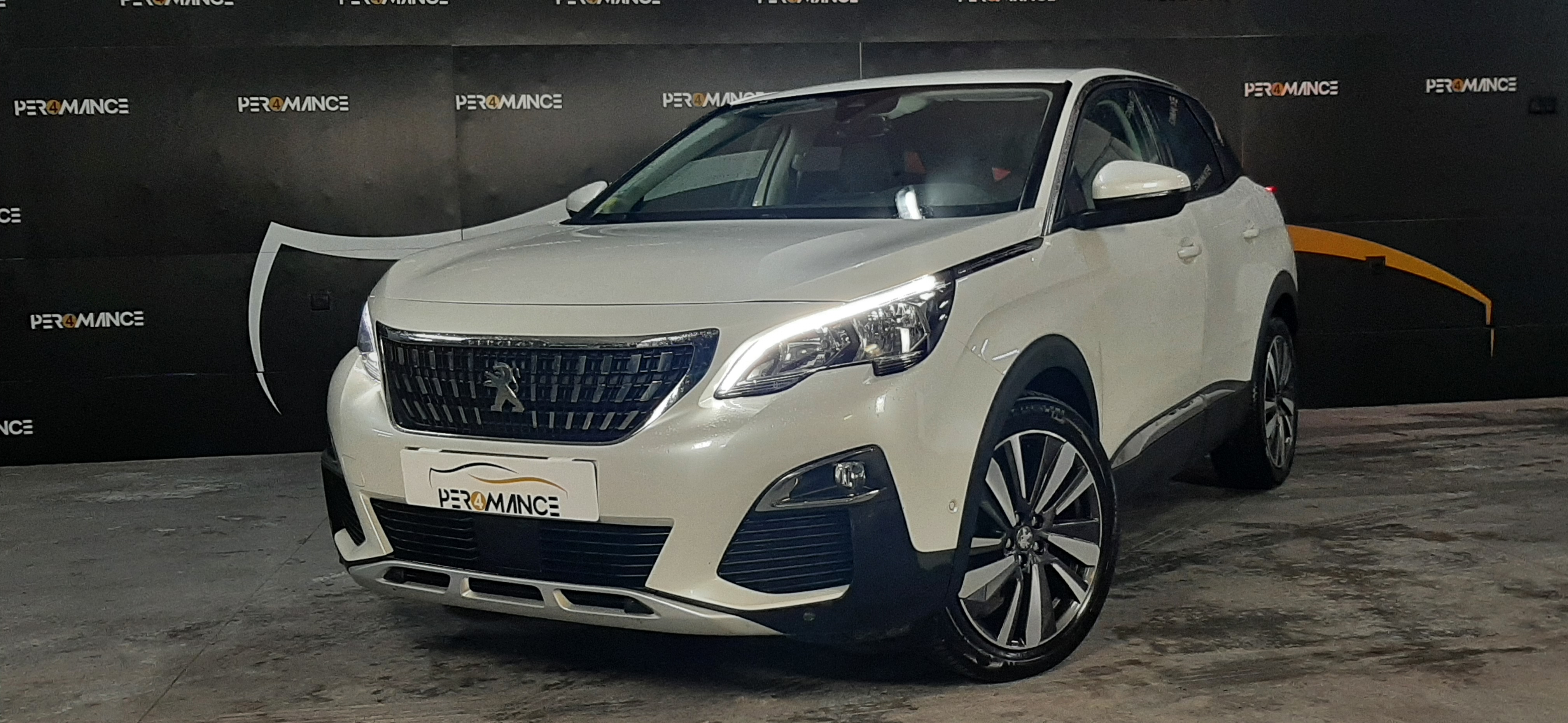 Peugeot 3008 HDI ALLURE 1.6 HDI 120CV ALLURE | Per4mance