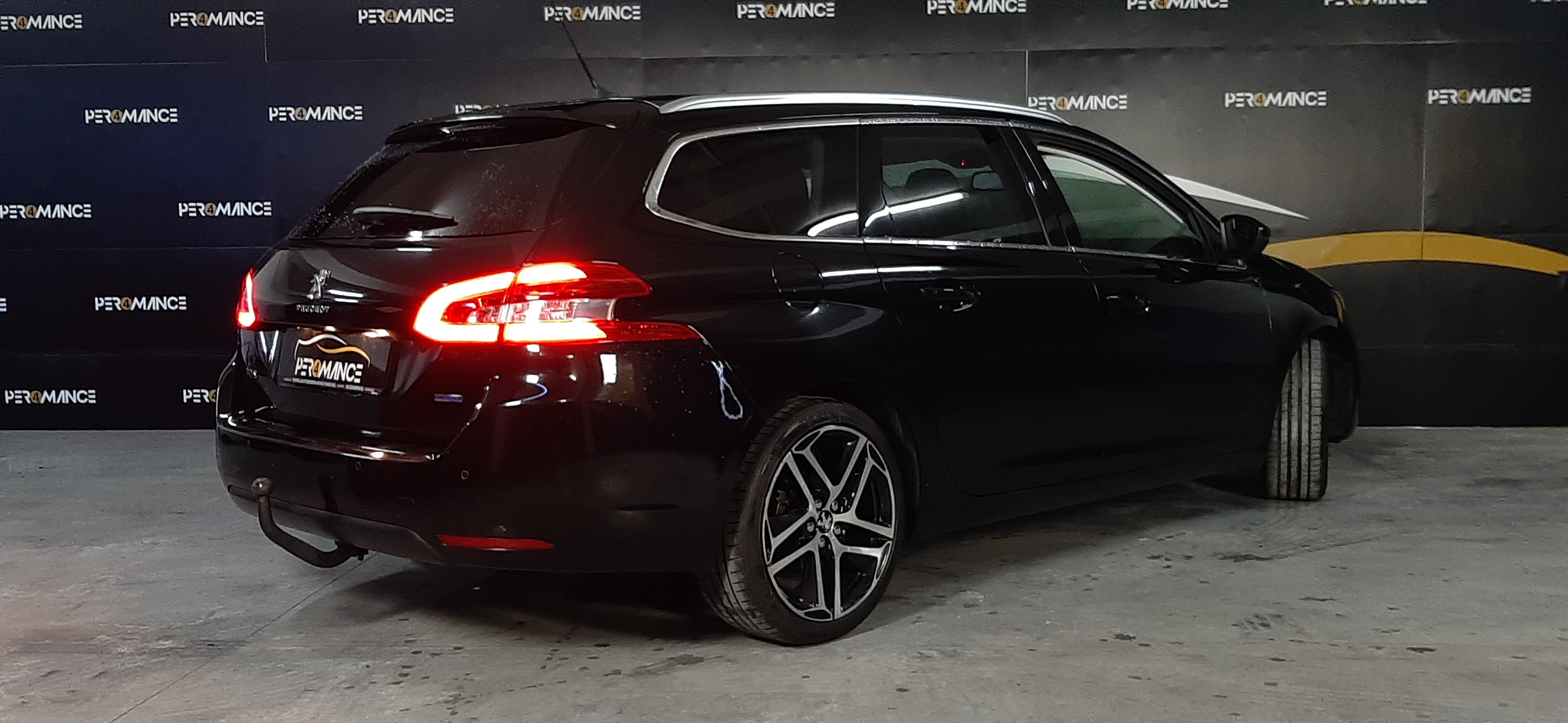 Peugeot 308 SW ALLURE 1.6 HDI 120CV | Per4mance